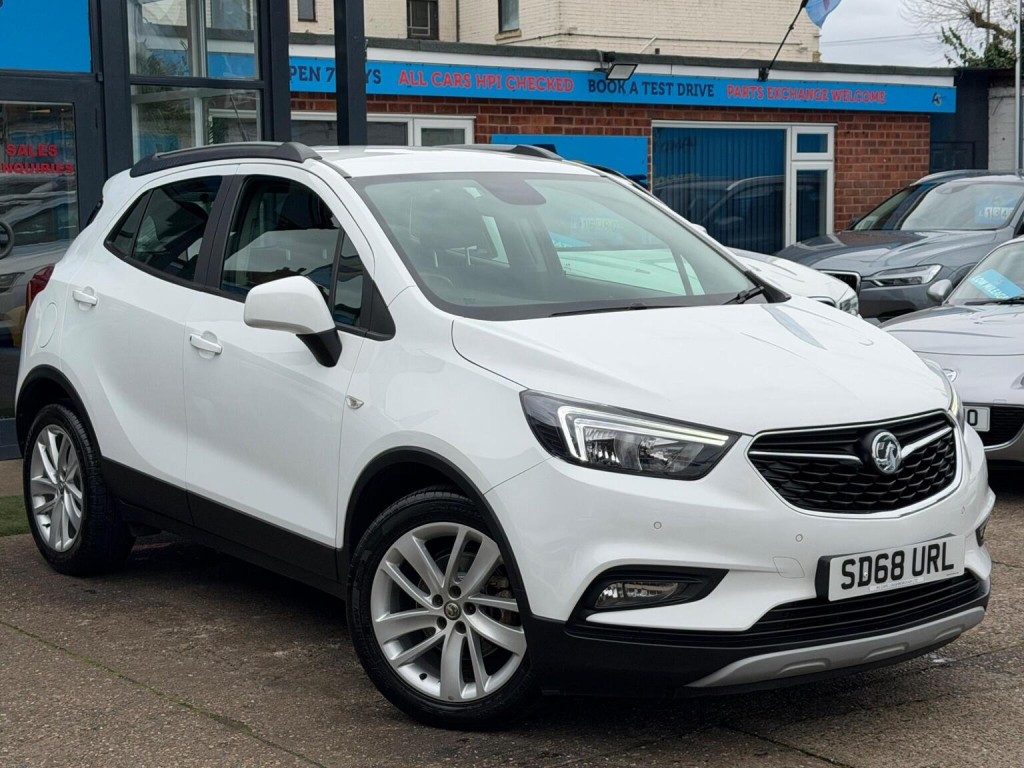 Used VAUXHALL MOKKA X 2018 White for sale - £5980 in Loughborough ...